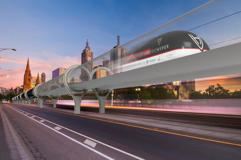 Hyperloop, un tren propulsado por energía solar llegará a México