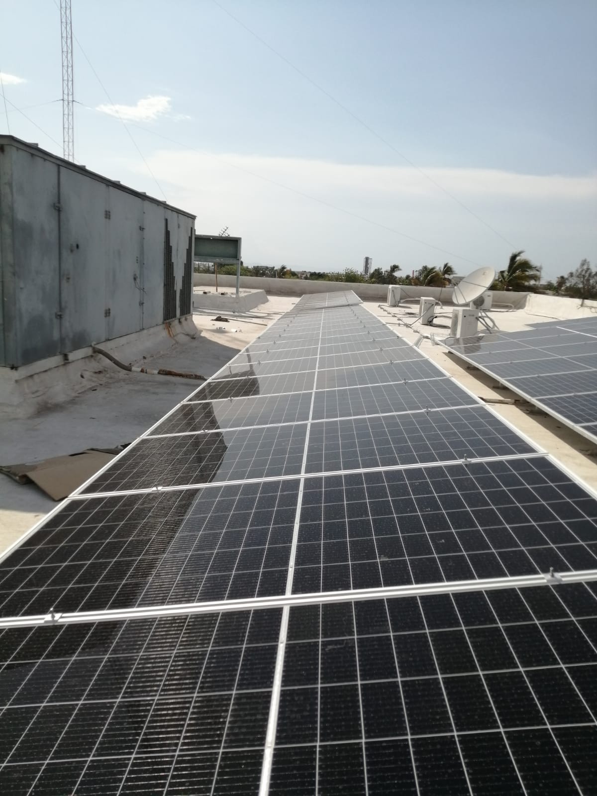 PAN propone instalación de paneles solares en edificios gubernamentales ...